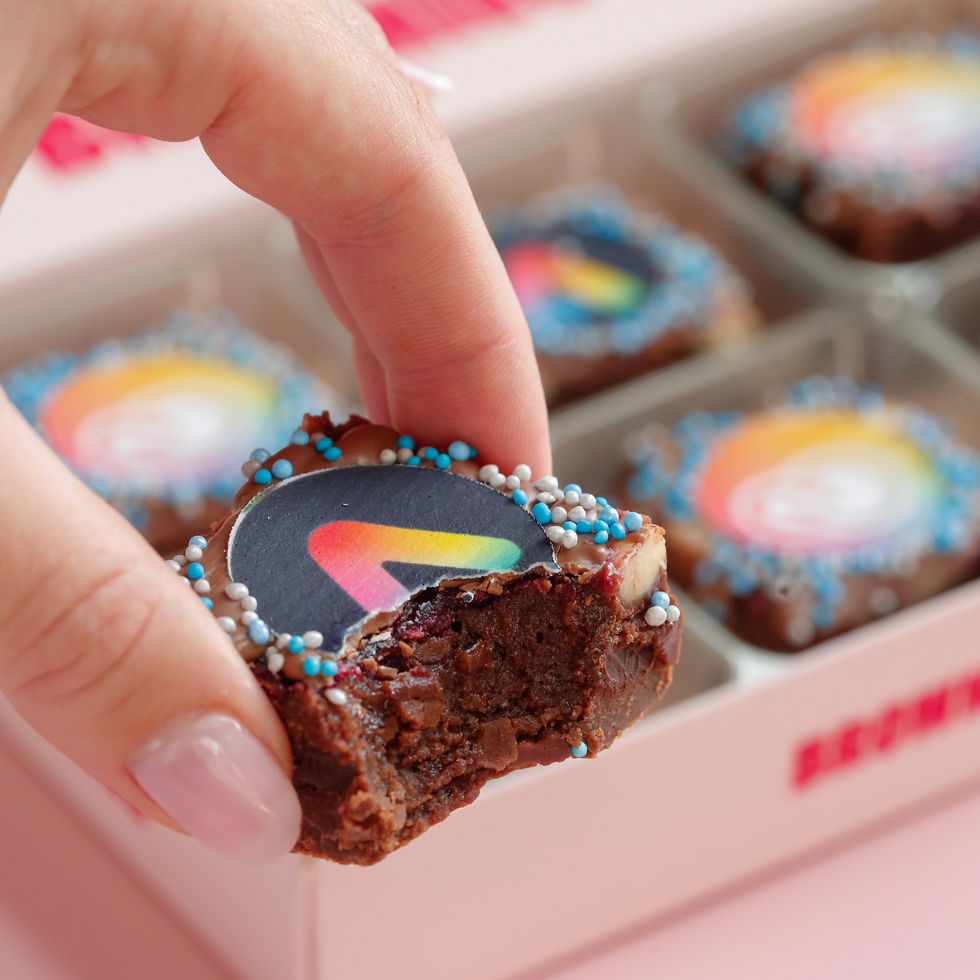 Add Your Logo - Personalised Brownies Gift – Browniegod